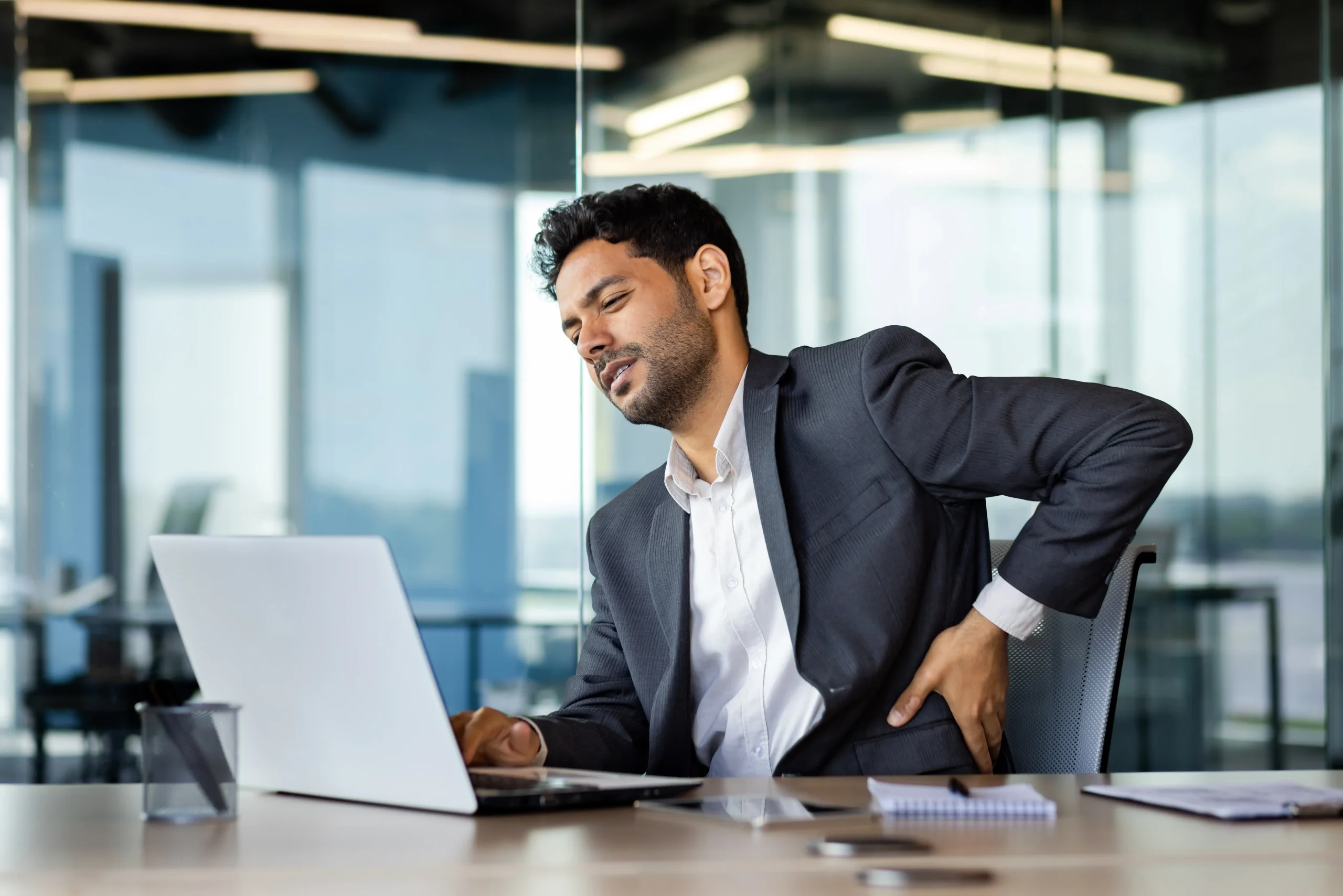 Ergonomic Tips for Pain Relief at Work | Augusta Pain Center
